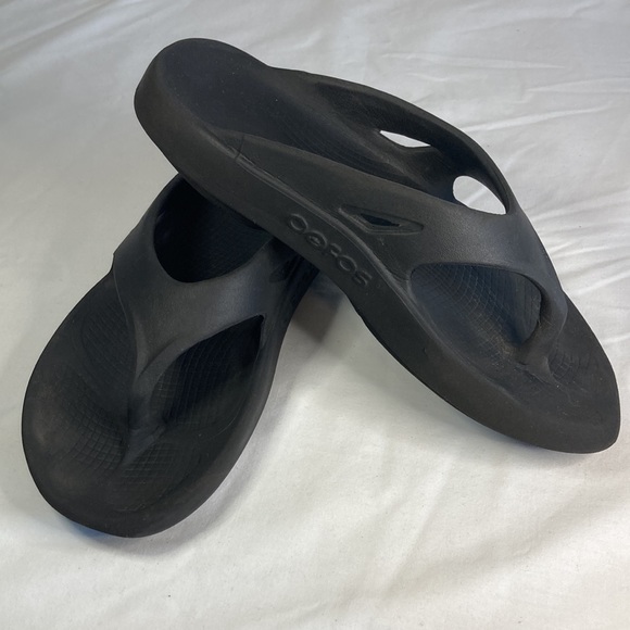 OOFOS | Shoes | Oofos M6 W8 Eu 39 | Poshmark